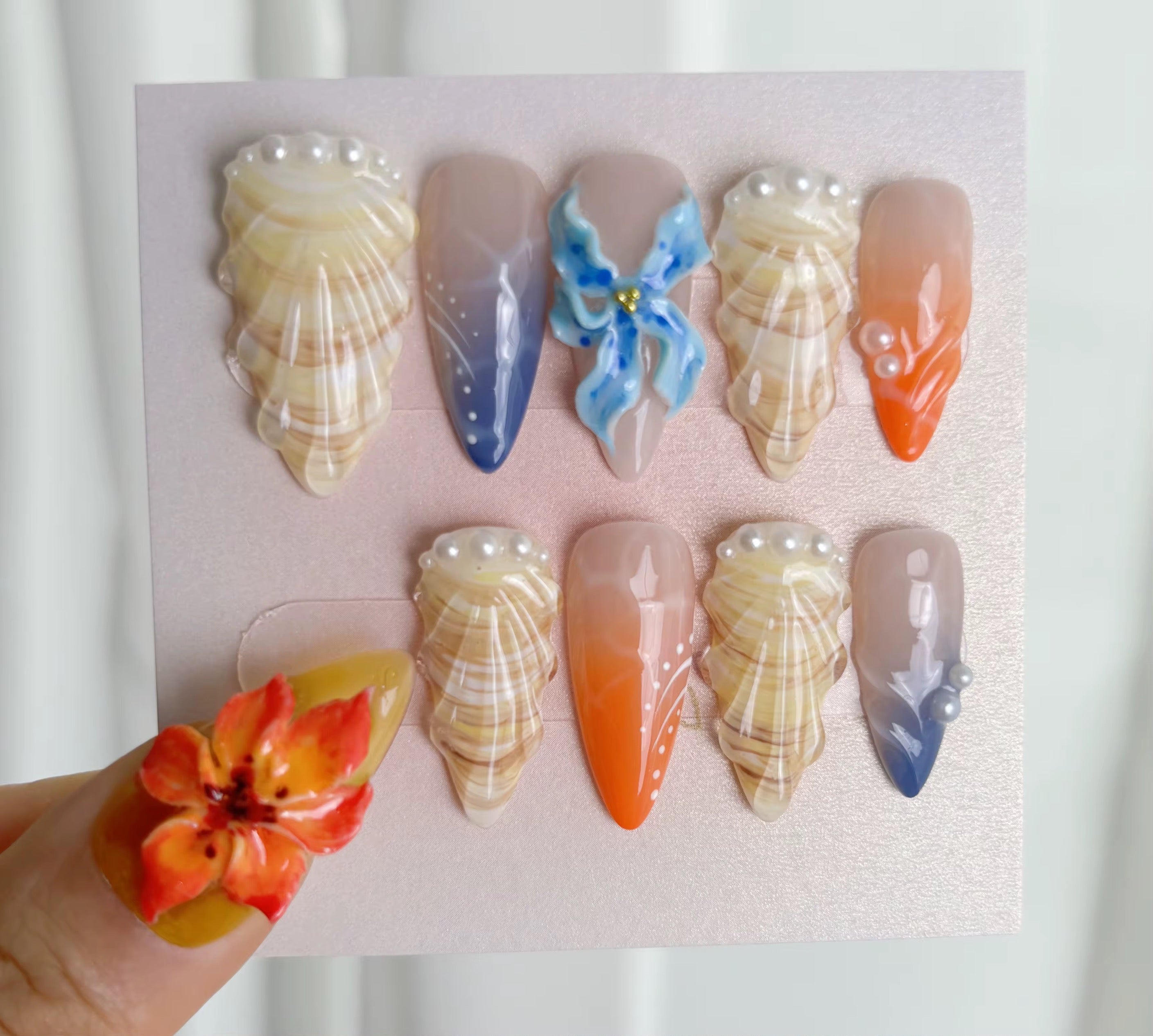 Press-On Nails – Material Girl